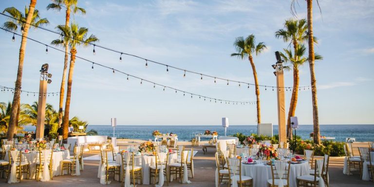 10 BEST All-Inclusive Destination Wedding Packages (w/prices)