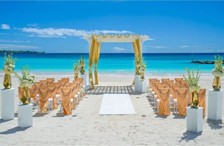 21 Affordable Destination Wedding Locations (But NOT Cheap)