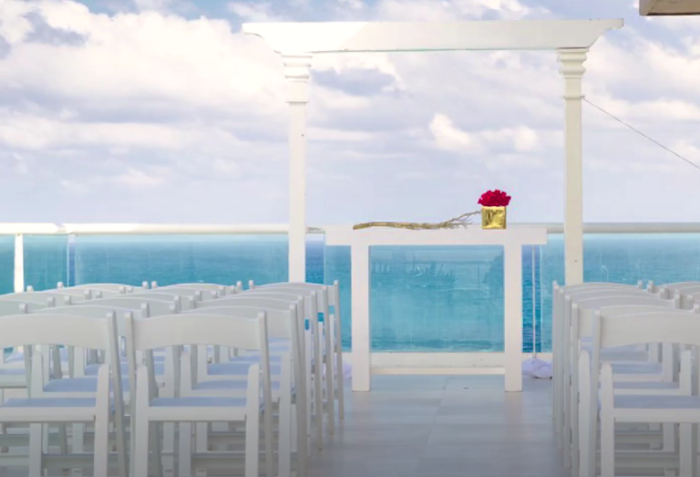 Weddings at Hard Rock Hotel Cancun | Our Review (2024)