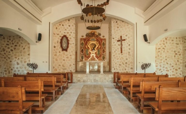 17 Breathtaking Cancun Chapels for Catholic Weddings (+ Costs)