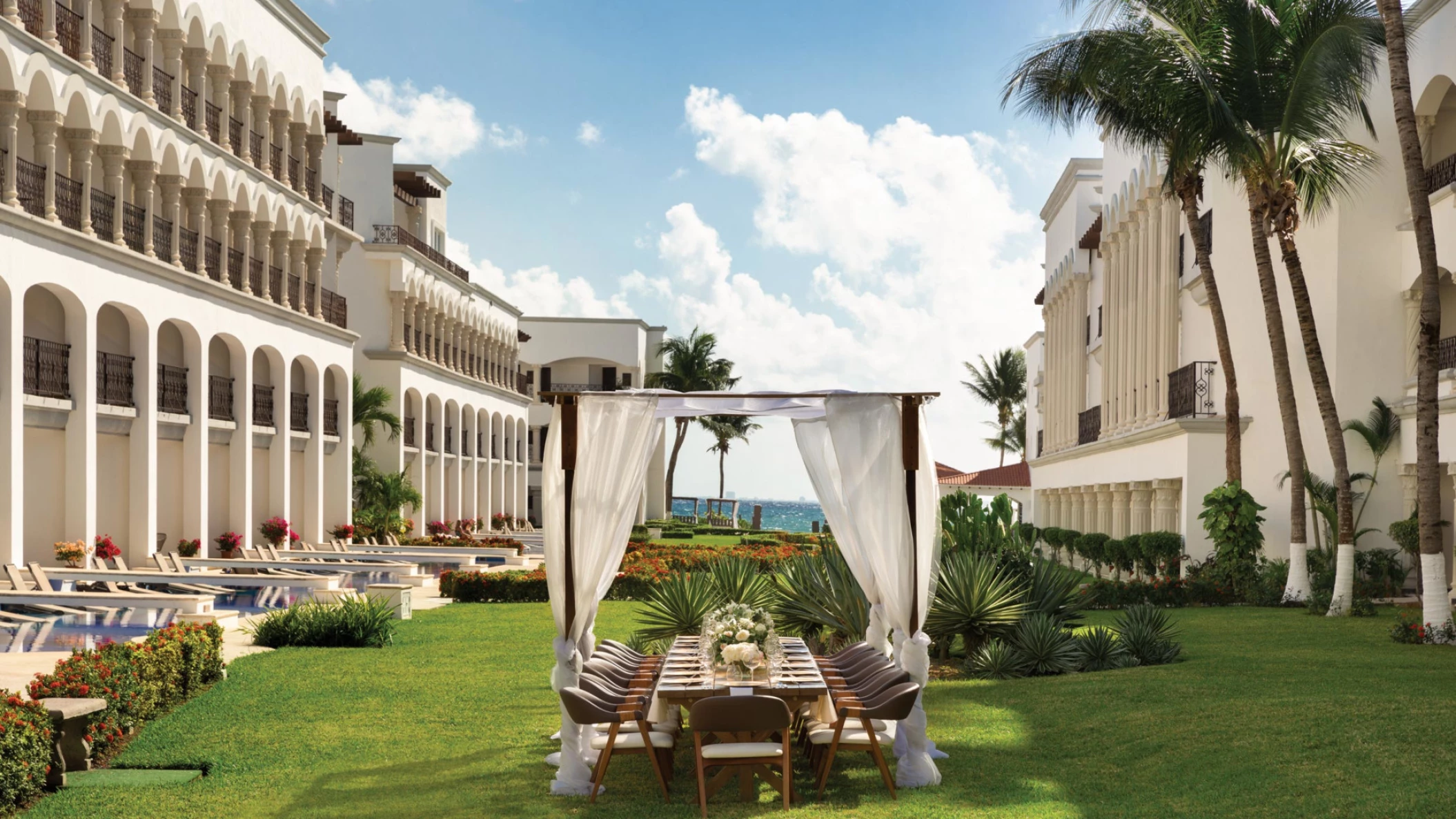 Hilton Playa Del Carmen | Luxury Wedding Package